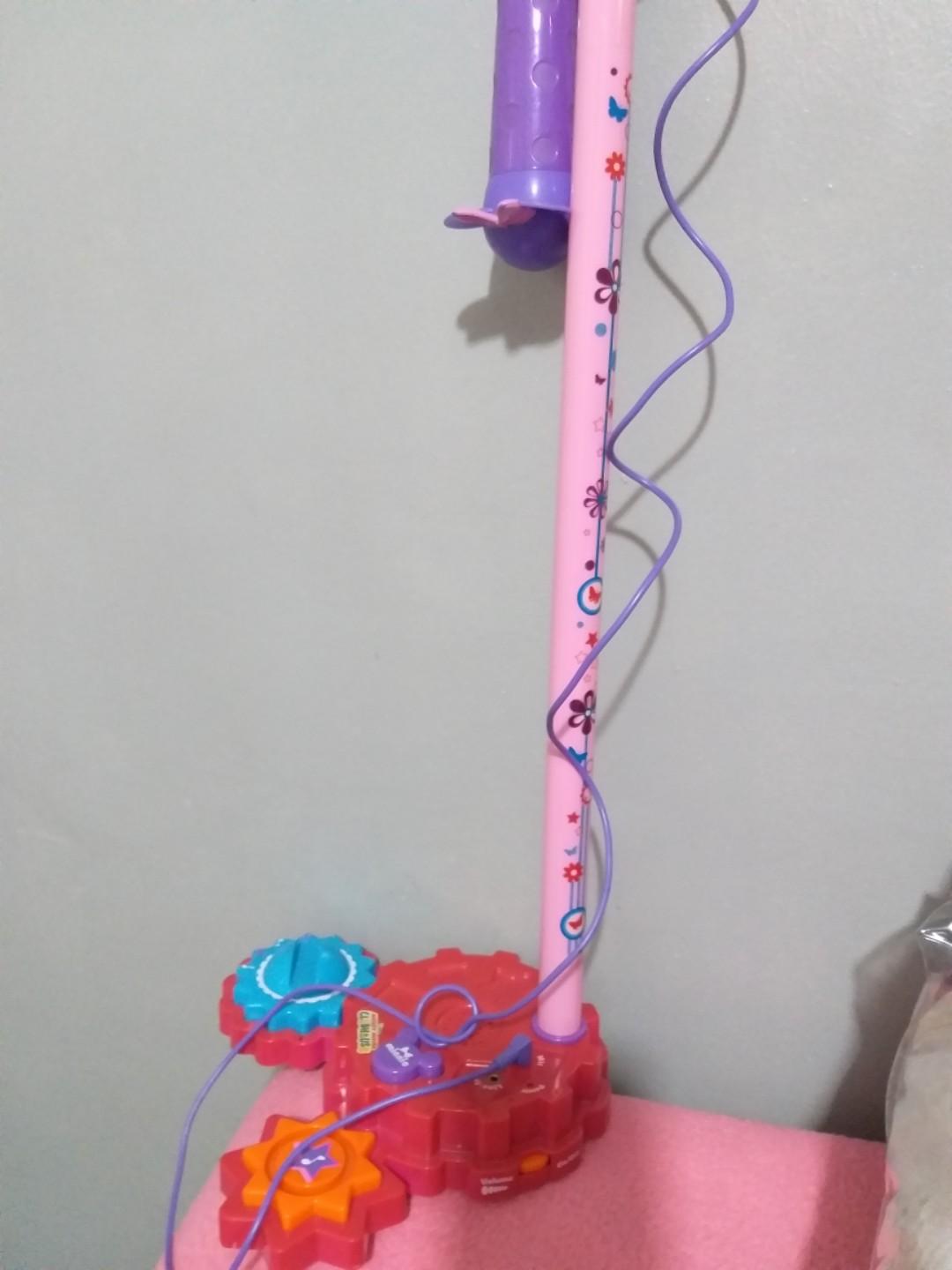 Minnie mouse microphone, Hobbies & Toys, Toys & Games on Carousell