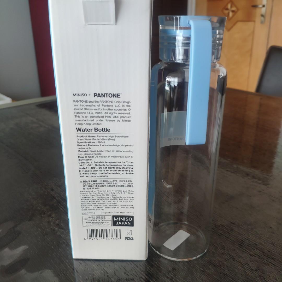 Pantone Miniso Glass Water Bottle, Everything Else on Carousell