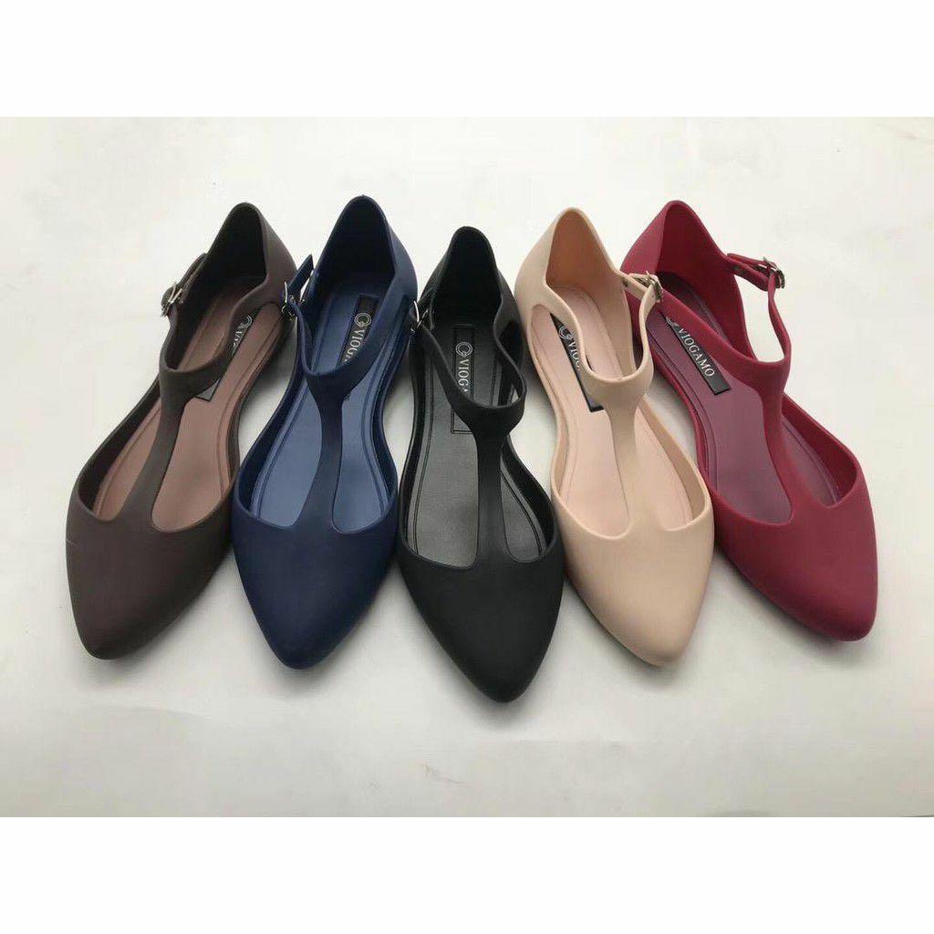 Ready Stock Shoe, Women's Fashion, Footwear, Sneakers on Carousell