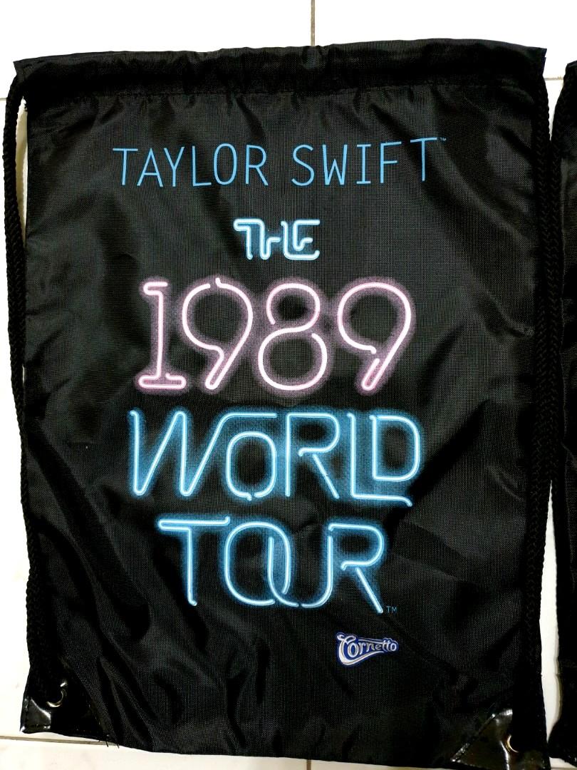 Taylor Swift Drawstring Bag (1989 Tour), Women's Fashion, Bags ...