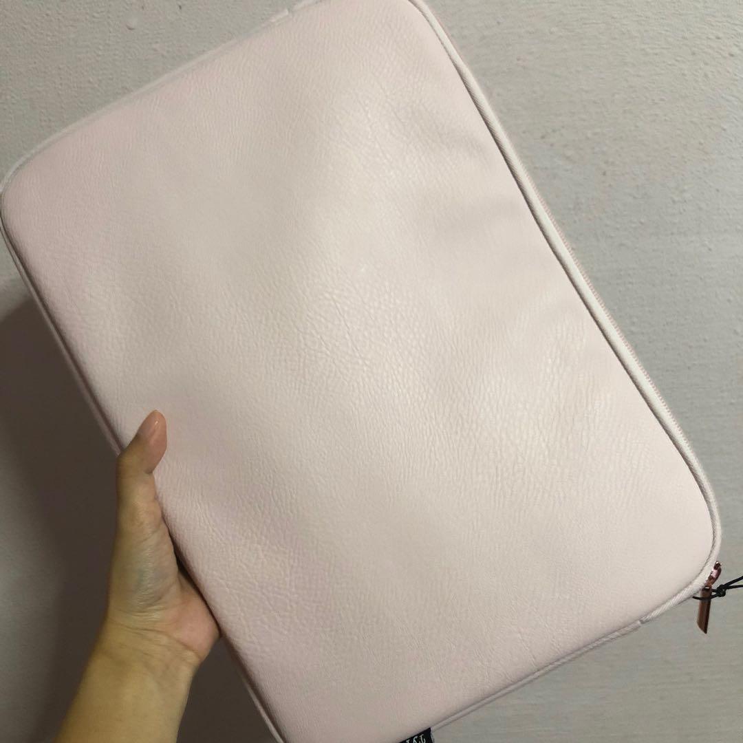 *Brand new* TYPO 13inch Laptop Case, Mobile Phones & Gadgets, Mobile ...