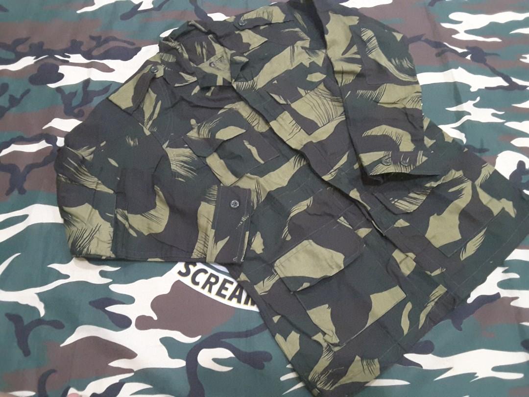 Vintage tea bag brush stroke askar malaysia, Men's Fashion, Coats ...