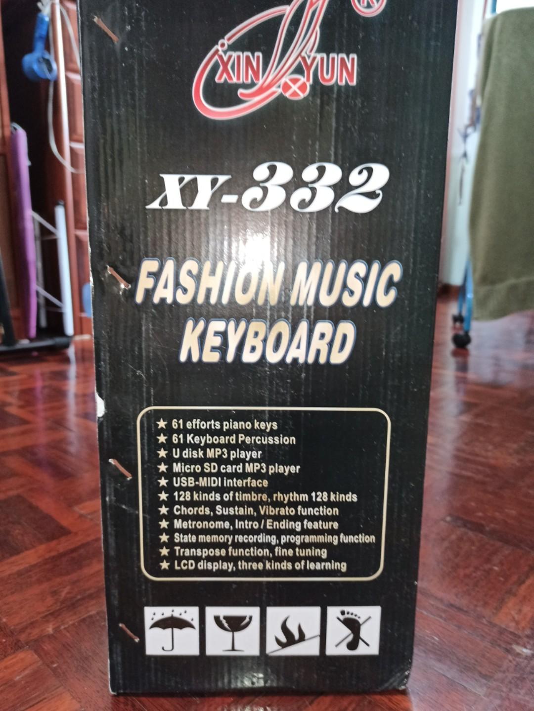 66 keys piano keyboard, Hobbies & Toys, Music & Media, Musical ...