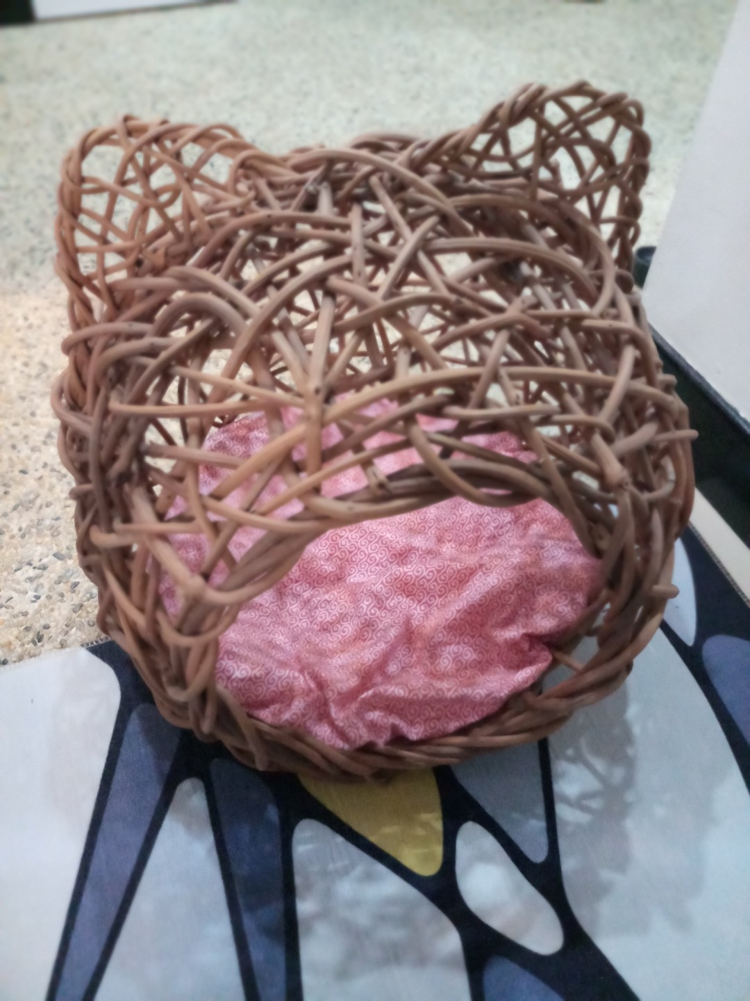 Cats Ratan house, Pet Supplies, Homes & Other Pet Accessories on Carousell