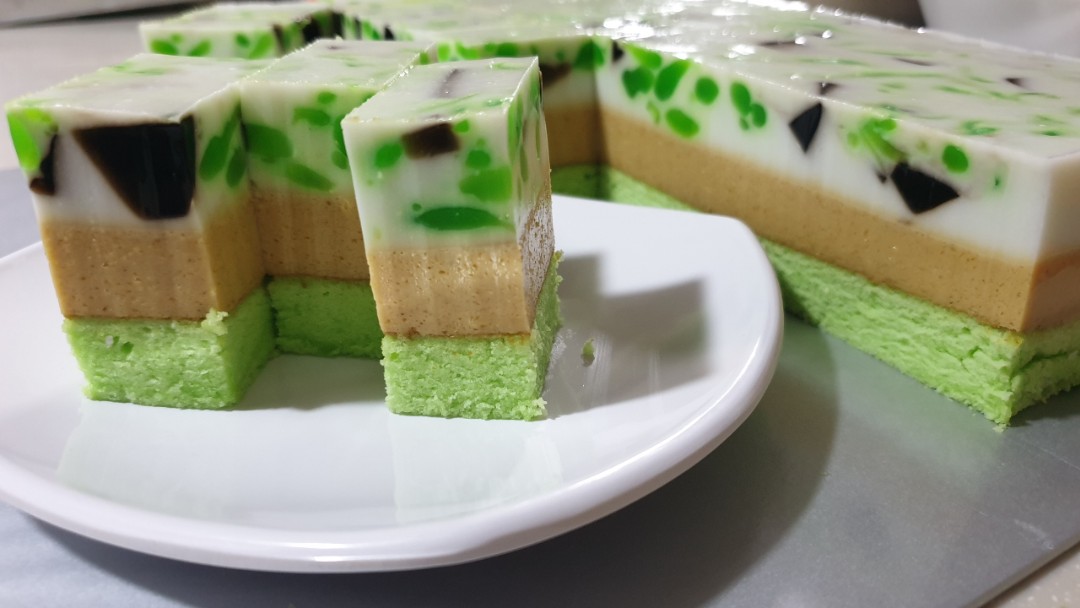Chendol Gula Melaka Pudding Cake, Food & Drinks, Homemade Bakes on ...