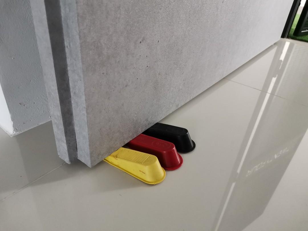 DOOR STOPPER SLIDE ARM, Furniture & Home Living, Furniture, Other Home ...