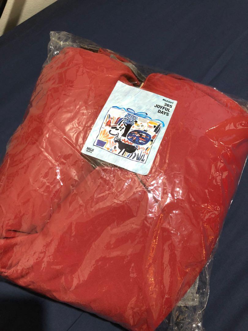 Muji Travel Neck cushion and eye mask, Hobbies & Toys, Travel, Travel ...