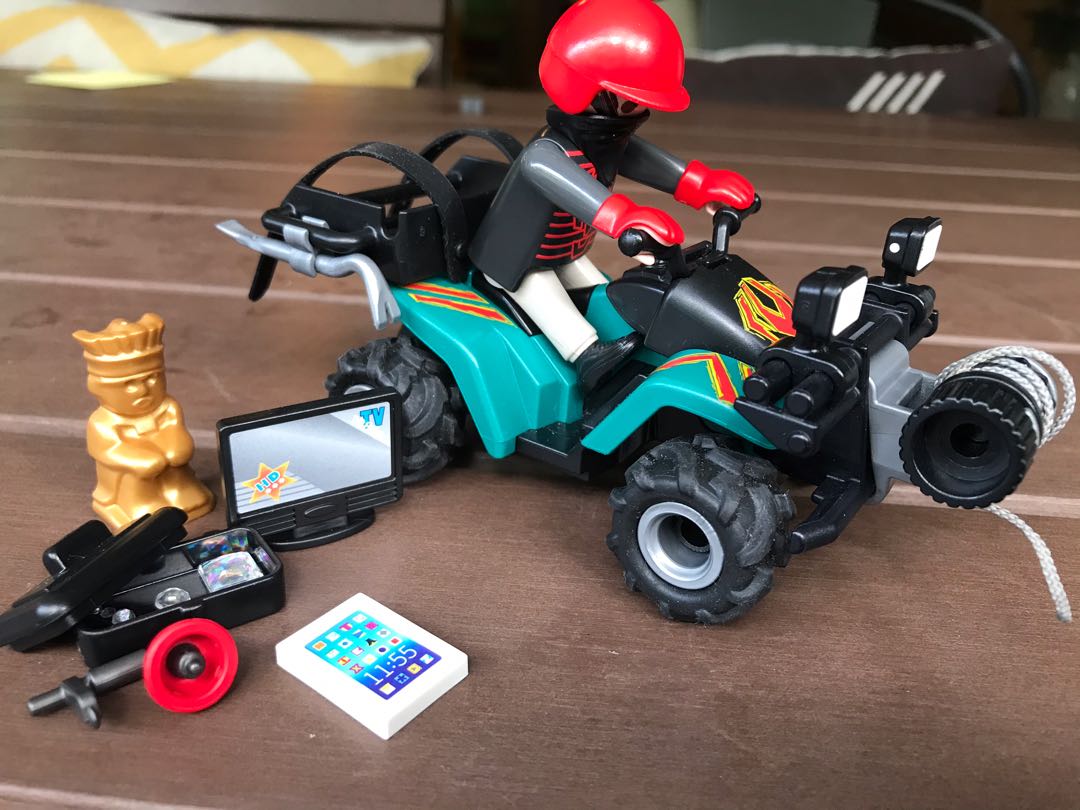 Playmobil Robber on Quad and Loot, Hobbies & Toys, Toys & Games on ...