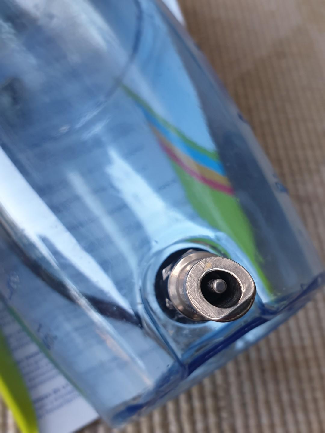 SAVIC Source De Luxe drinking bottle 600ml, Pet Supplies, Homes & Other ...