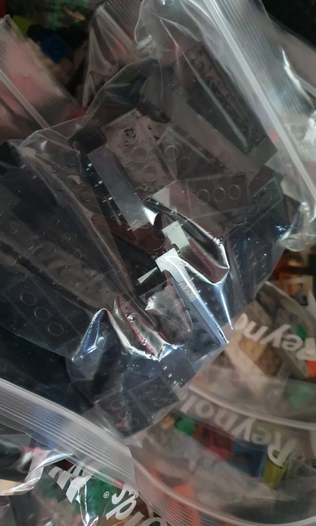 1 Whole Box of Random LEGO Bricks, Hobbies & Toys, Toys & Games on ...