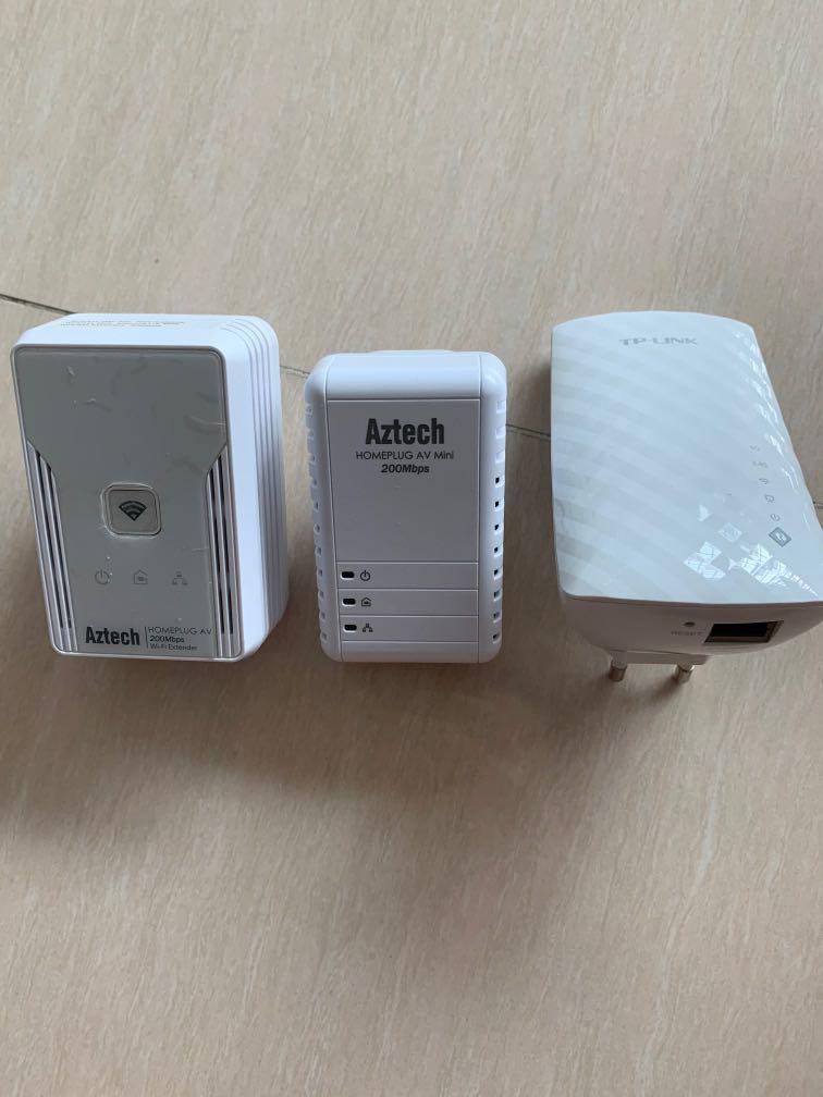 Aztech Homeplug Av 200mbps Wifi Extender Computers And Tech Parts And Accessories Networking On