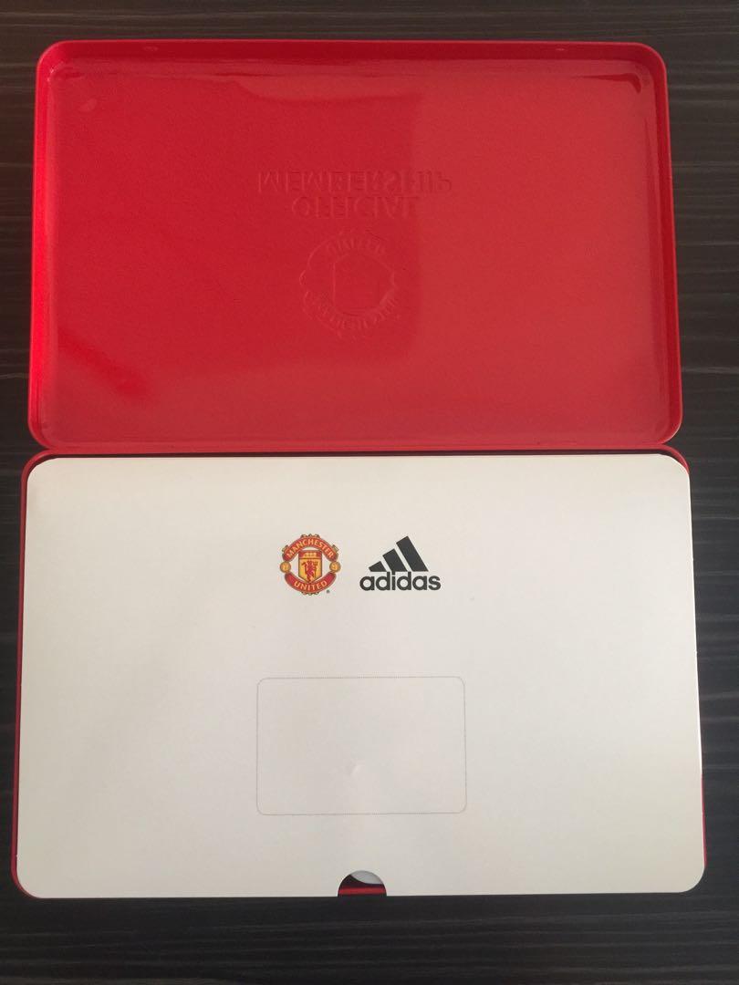 Manchester United Membership Pack 2019/2020, Hobbies & Toys ...