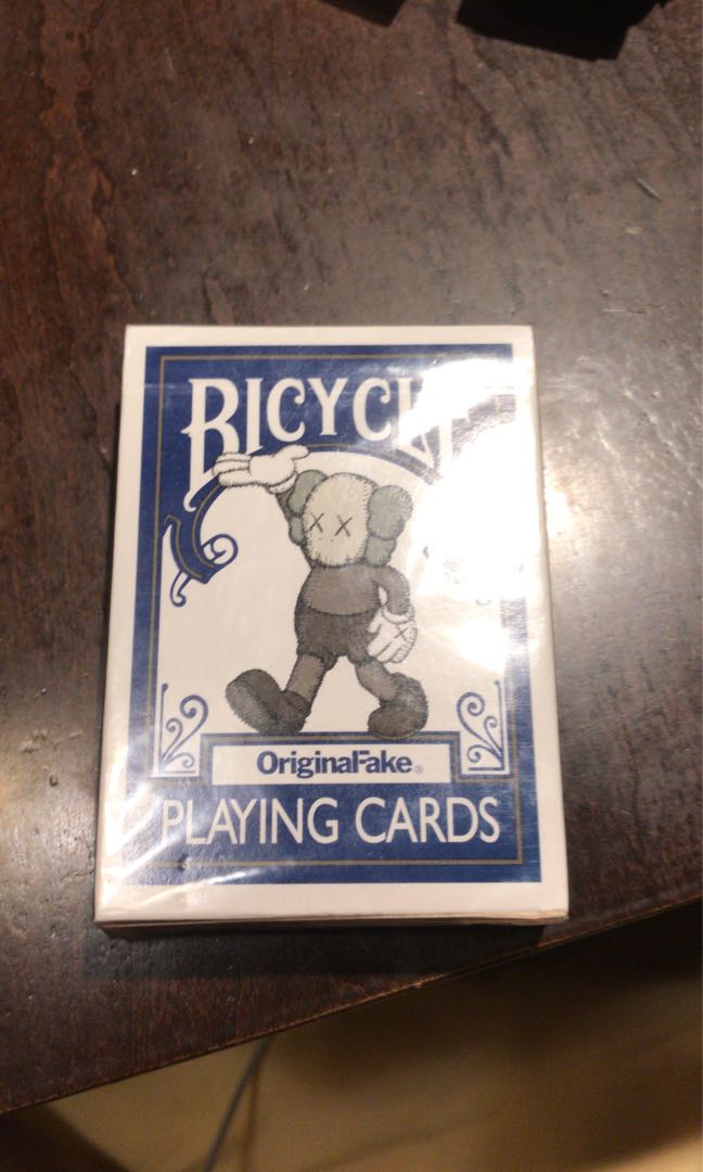 Original fake x bicycle playing cards, 興趣及遊戲, 收藏品及紀念品, 明星周邊 - Carousell