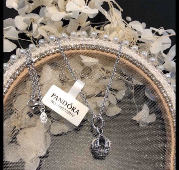 Pandora Crown Necklace, Women's Fashion, Jewelry & Organizers ...