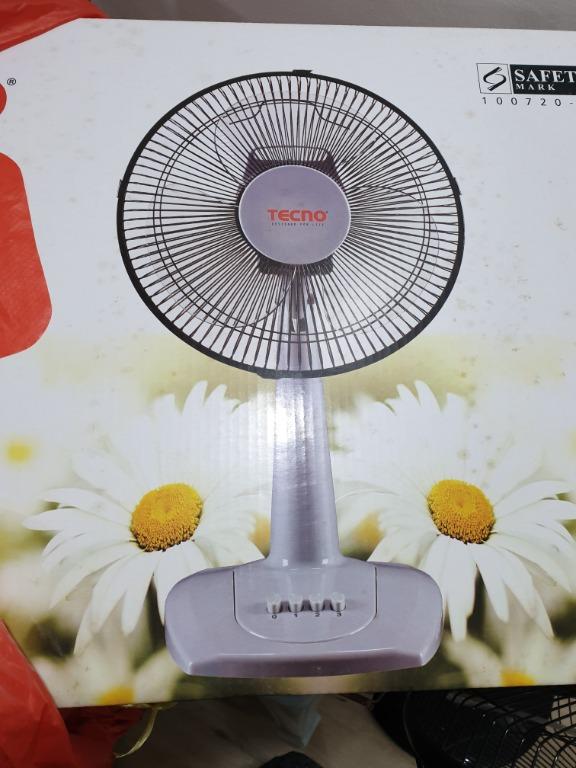 Tecno 12" Electric Desk Fan, Furniture & Home Living, Lighting & Fans ...