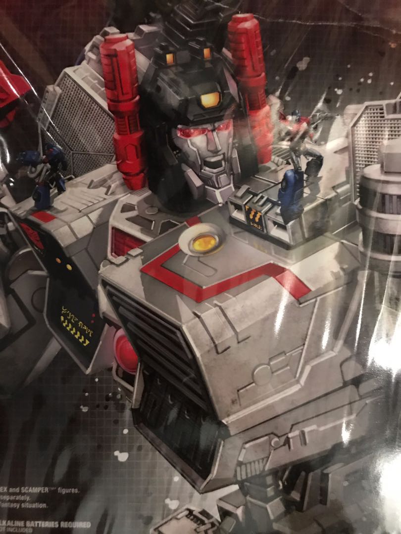 Transformers Hasbro Generations Titan class Metroplex, Hobbies & Toys ...