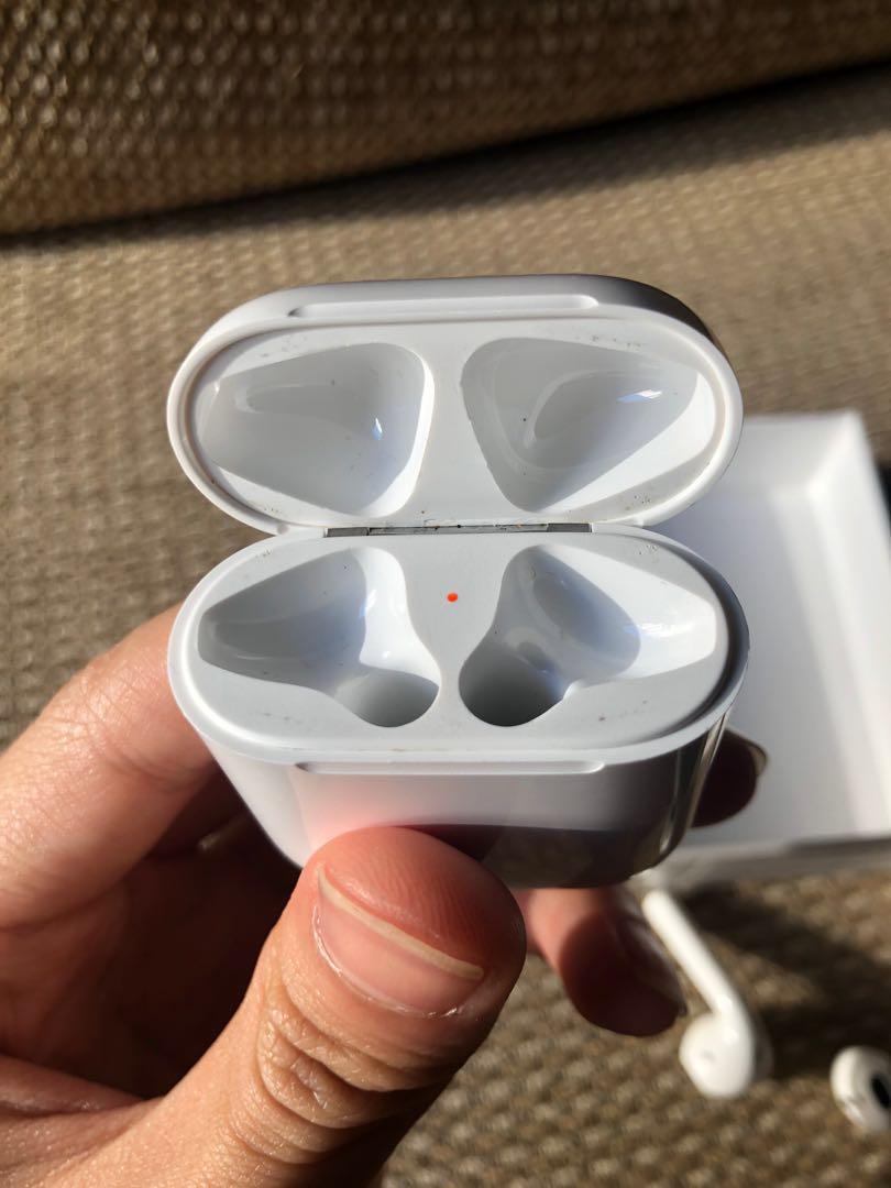AIR PODS GEN 1 SELLING $150 DM ME FOR MORE INFO, Mobile Phones ...