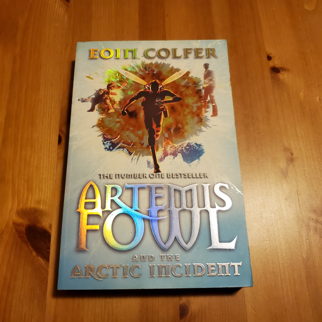 Artemis Fowl 2: The Arctic Incident, 興趣及遊戲, 書本 & 文具, 小朋友書 - Carousell