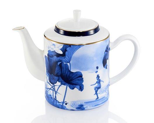 Jacky Tsai Shanghai Tang Blue Lotus Teapot, Furniture & Home Living ...