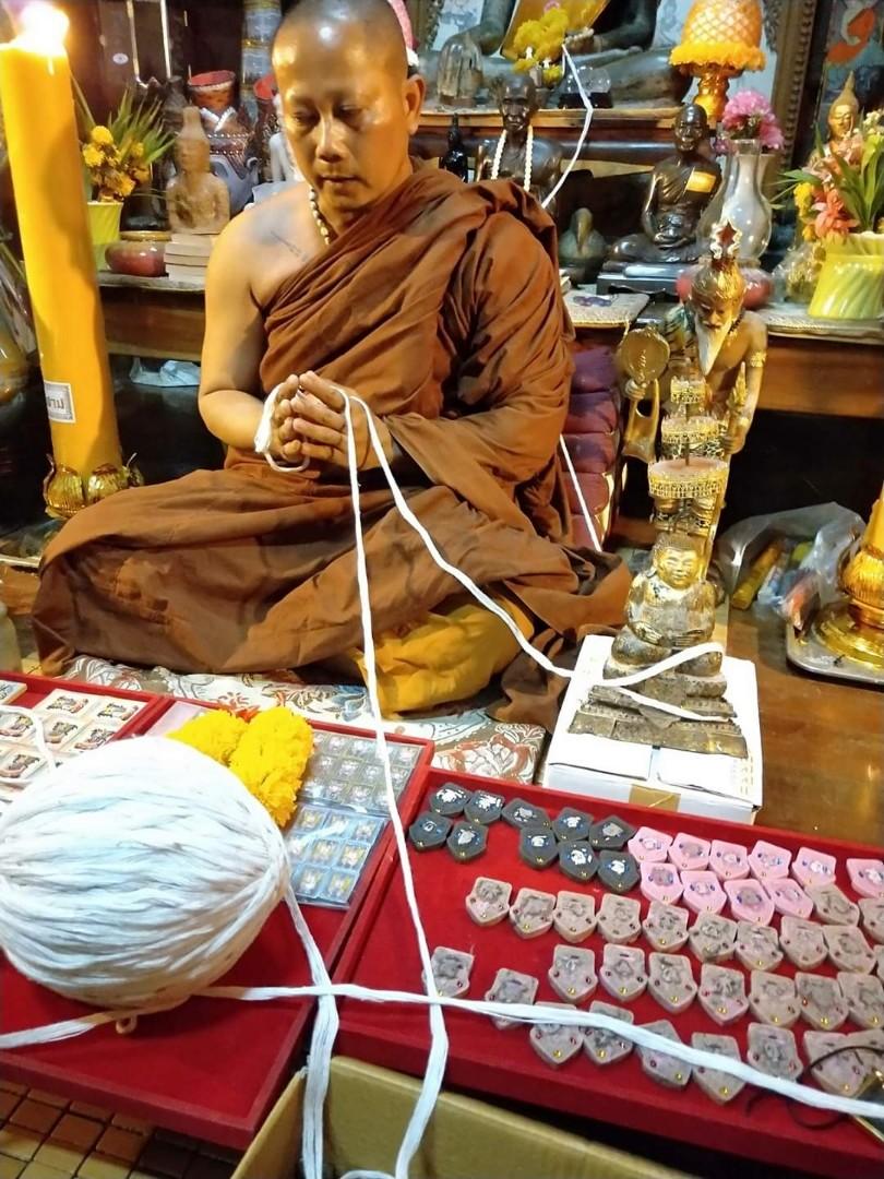 Lersi GeeKong~Ajarn Tee~Ajarn Maha Tor~Phra khun Paen, Hobbies & Toys ...