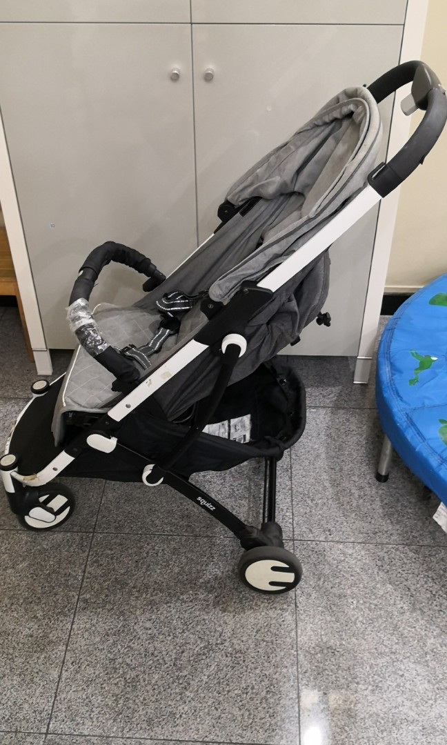 SQUIZZ LOOPING STROLLER - MADE IN FRANCE. FREE DELIVERY, Babies & Kids ...