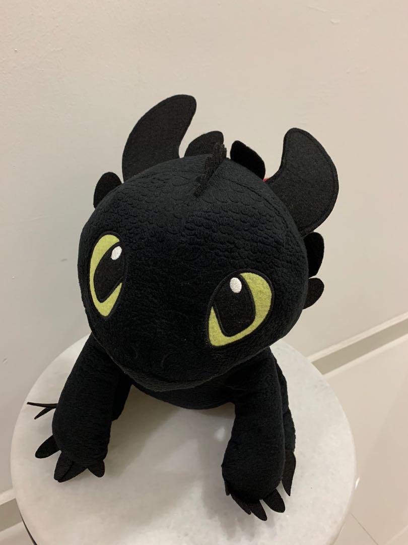 Toothless plushie , Hobbies & Toys, Toys & Games on Carousell