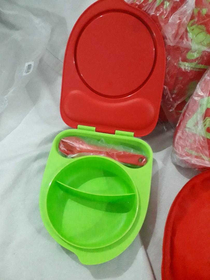 Tupperware lunch box set with bag, Furniture & Home Living, Kitchenware ...