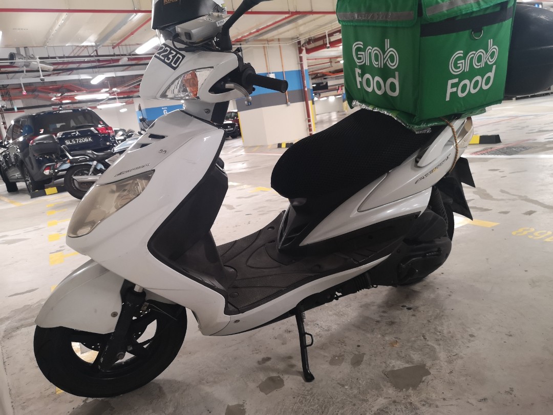 Yamaha cygnus 125 x. Coe sept2021 renewable., Motorcycles, Motorcycles ...