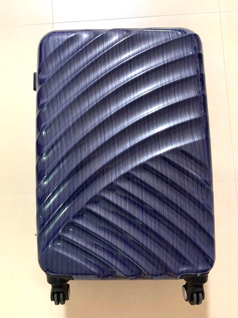 Luggage 28 inch (diagonally), Hobbies & Toys, Travel, Luggage on Carousell