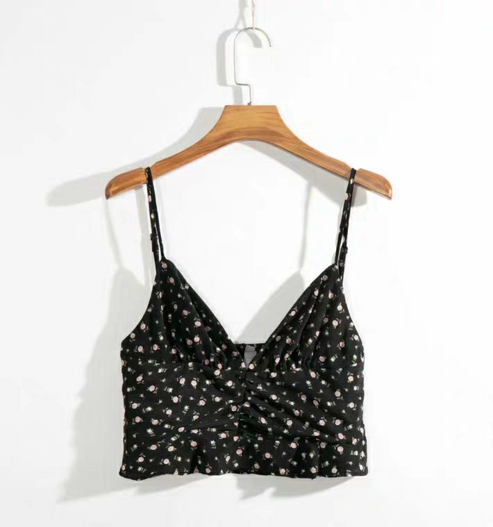 [NEW] Strectchable Low- Cut Crop Top, Women's Fashion, Tops, Sleeveless ...