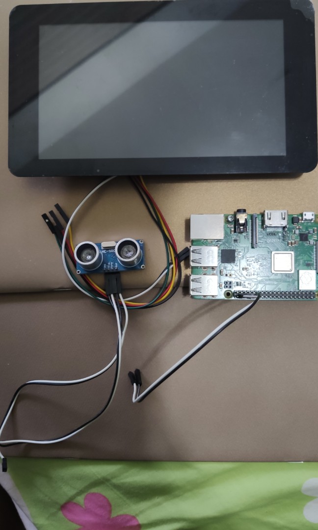 Raspberry pi 3 b+連mon ,ultrasonic sensor, 手提電話, 電話及其他裝置配件, 其他電子周邊配件及產品 ...