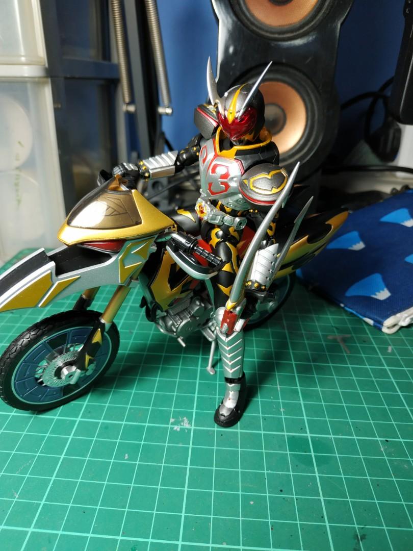 Shadow chaser, masked rider chalice, Hobbies & Toys, Toys & Games on ...