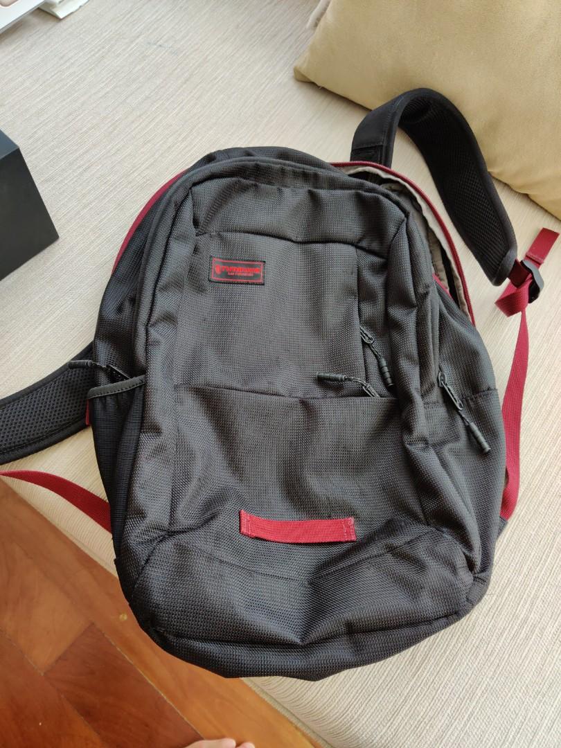 Timbuk2 Parkside bag, Free Items on Carousell