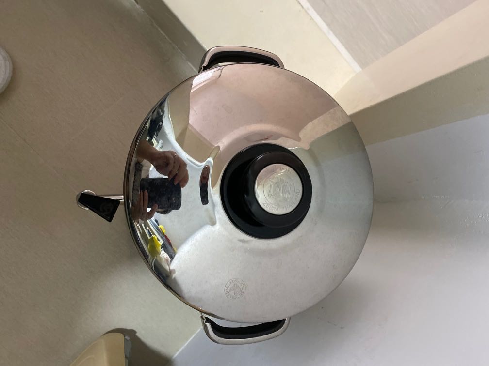 Used SUS zebra water dispenser, TV & Home Appliances, Kitchen ...