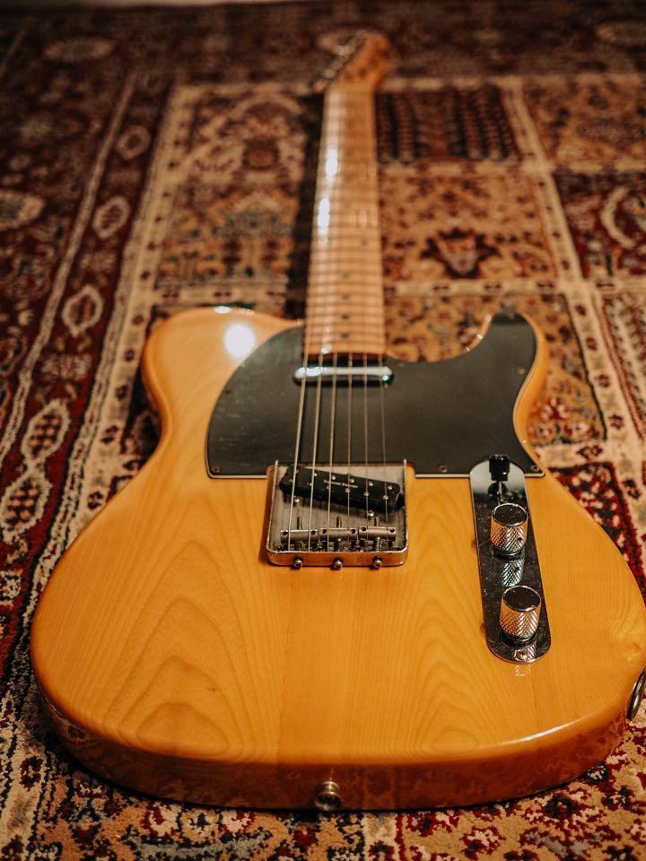 1989 Fender 72’ Reissue Telecaster, Hobbies & Toys, Music & Media ...
