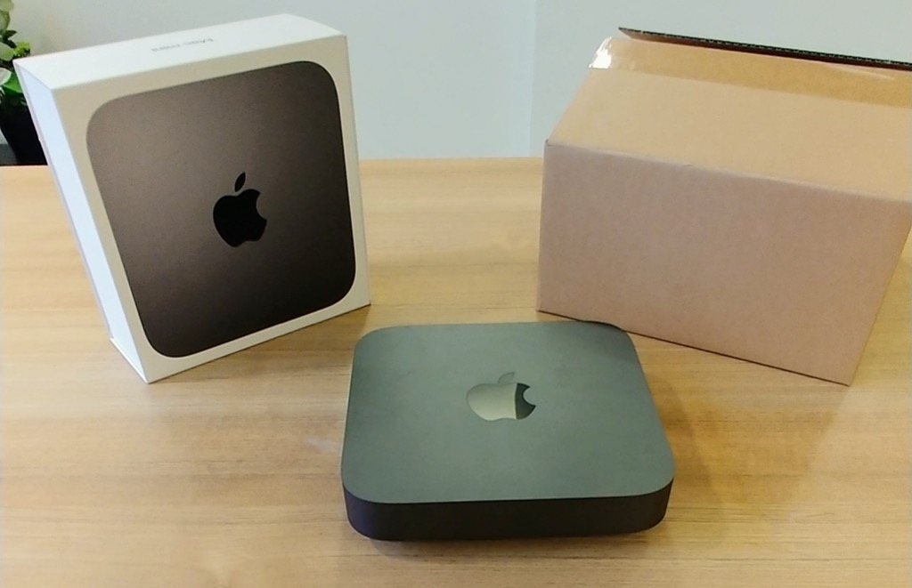 Apple Mac Mini i7 6-core, Electronics, Computers, Desktops on Carousell