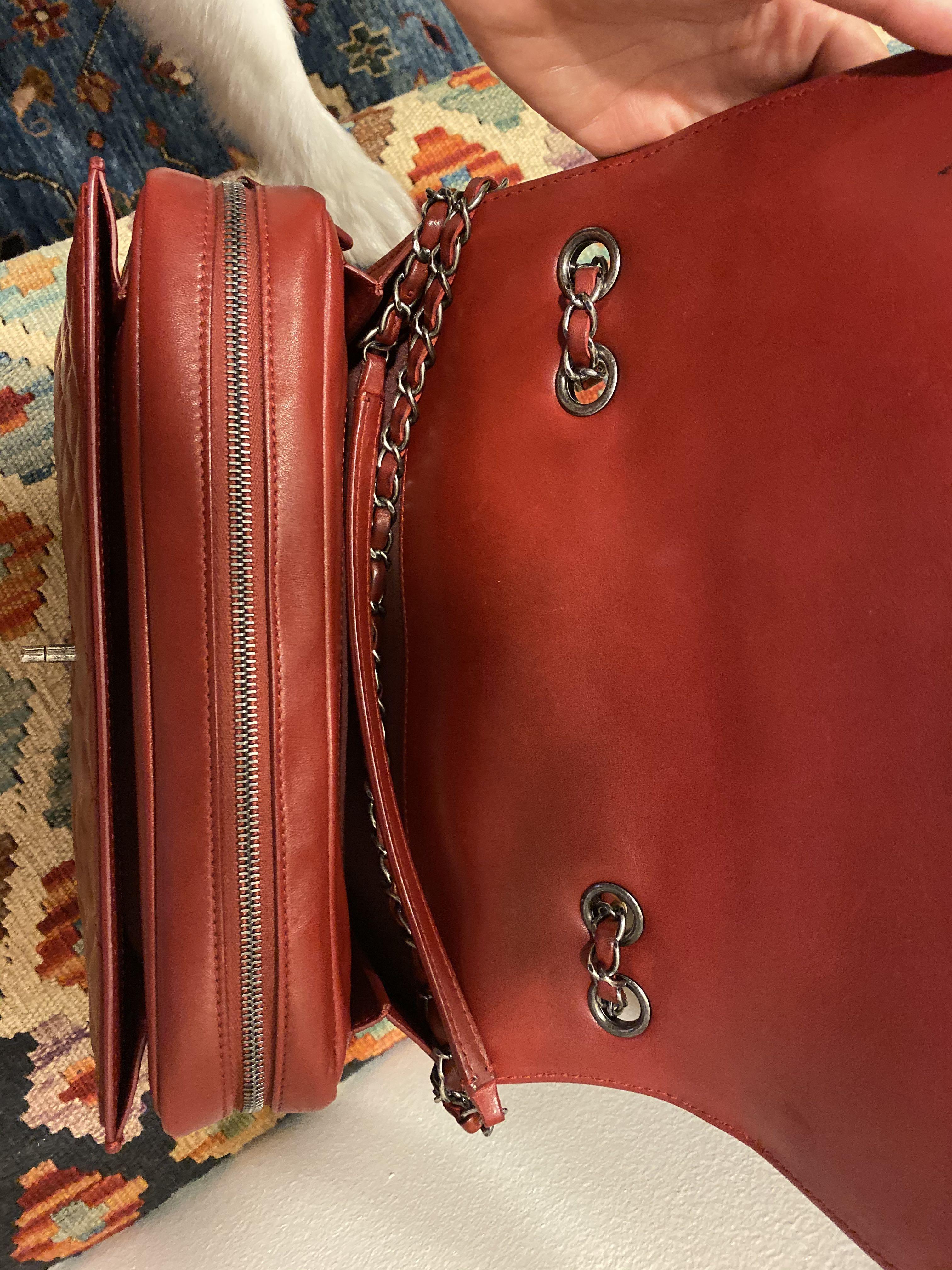 Chanel box bag (red), Luxury, Bags & Wallets on Carousell
