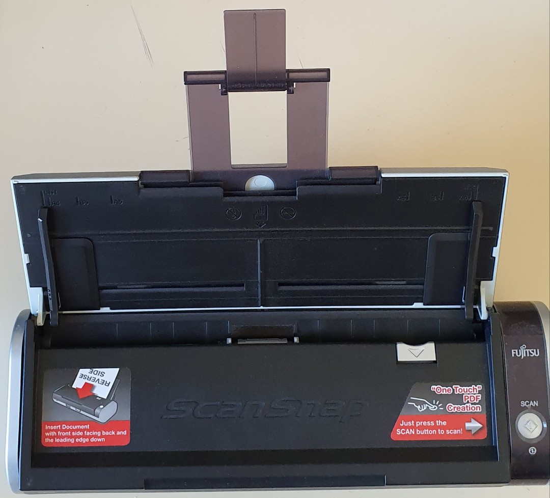 Fujitsu ScanSnap S300 colour duplex scanner USB power required only, 電腦 ...