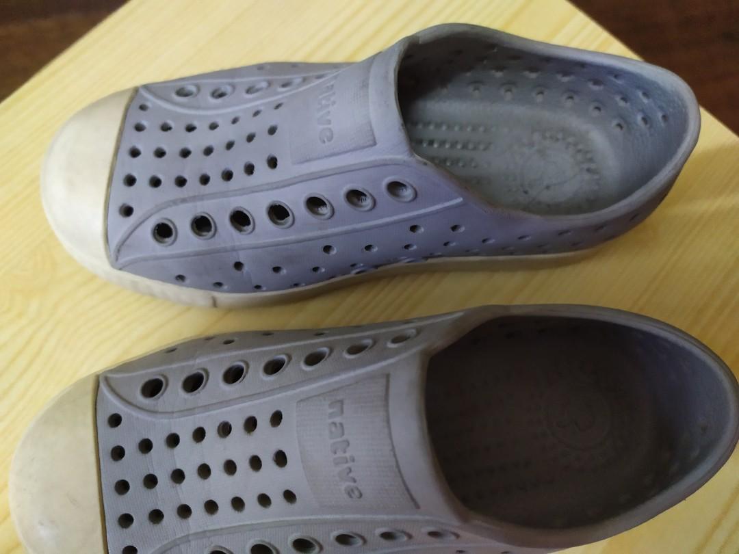 Native Shoes size c11, Babies & Kids, Babies & Kids Fashion on Carousell
