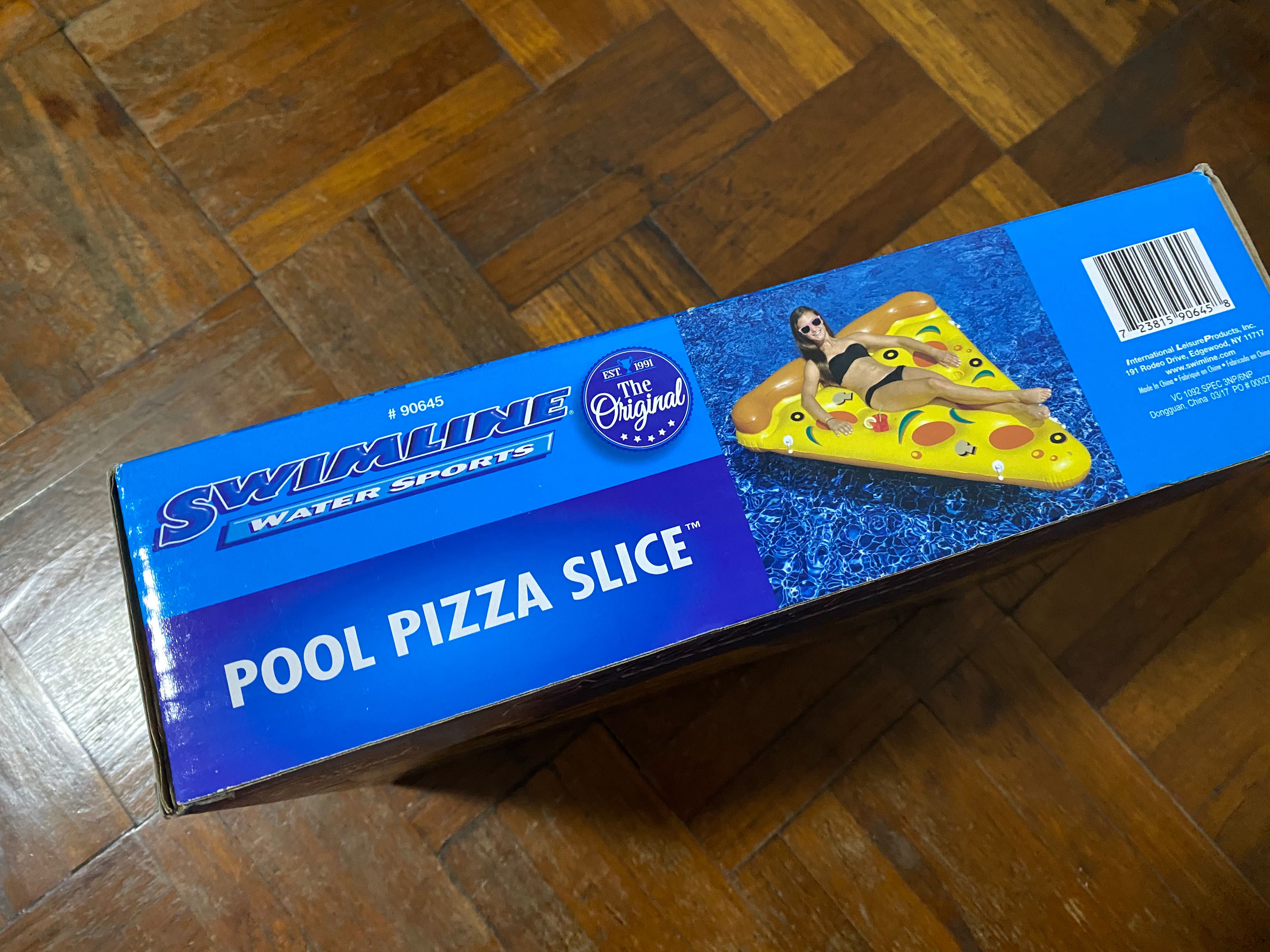 Pizza float, Hobbies & Toys, Toys & Games on Carousell