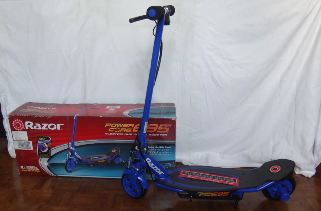 Razor Kids Electric Scooter 110V Power Core E95 NewUSA, Hobbies & Toys ...