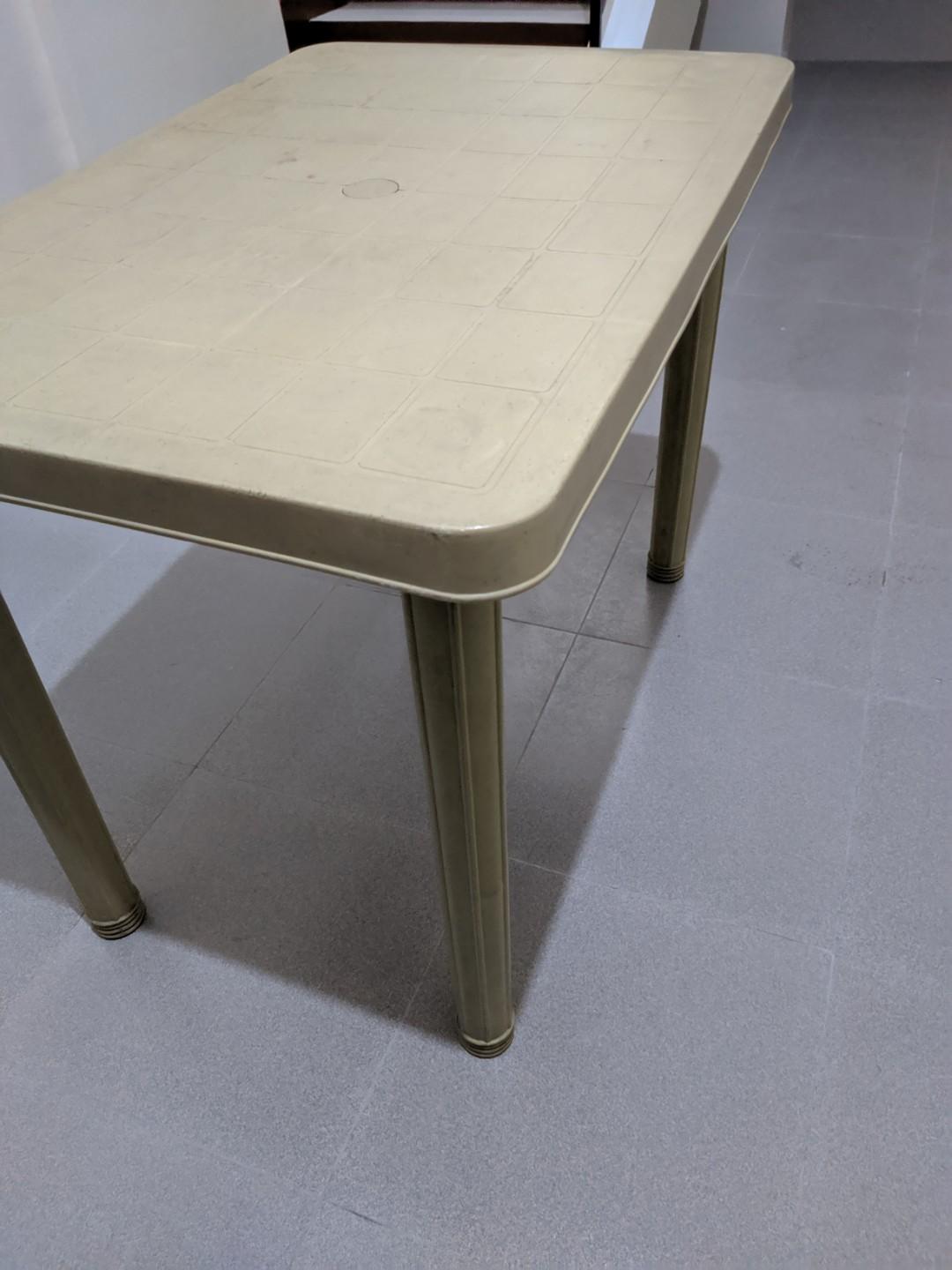 Uratex Monoblock Table, Babies & Kids, Baby Nursery & Kids Furniture ...