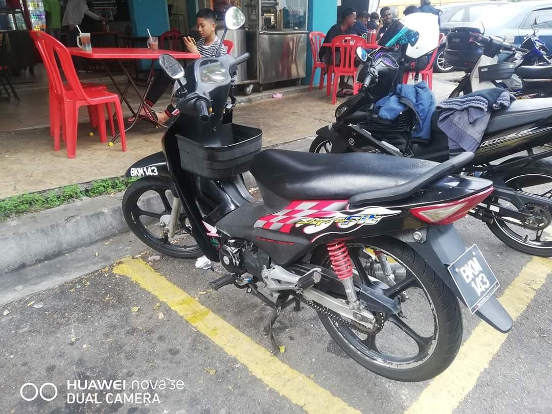 Honda Wave 100R, Motorbikes on Carousell