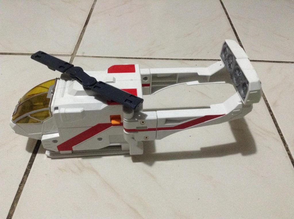 Tomica Hyper Rescue Great Ambulance Normal Version, Hobbies & Toys ...