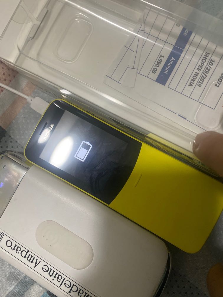 Nokia 8110 4G - barely used, Mobile Phones & Gadgets, Mobile Phones ...