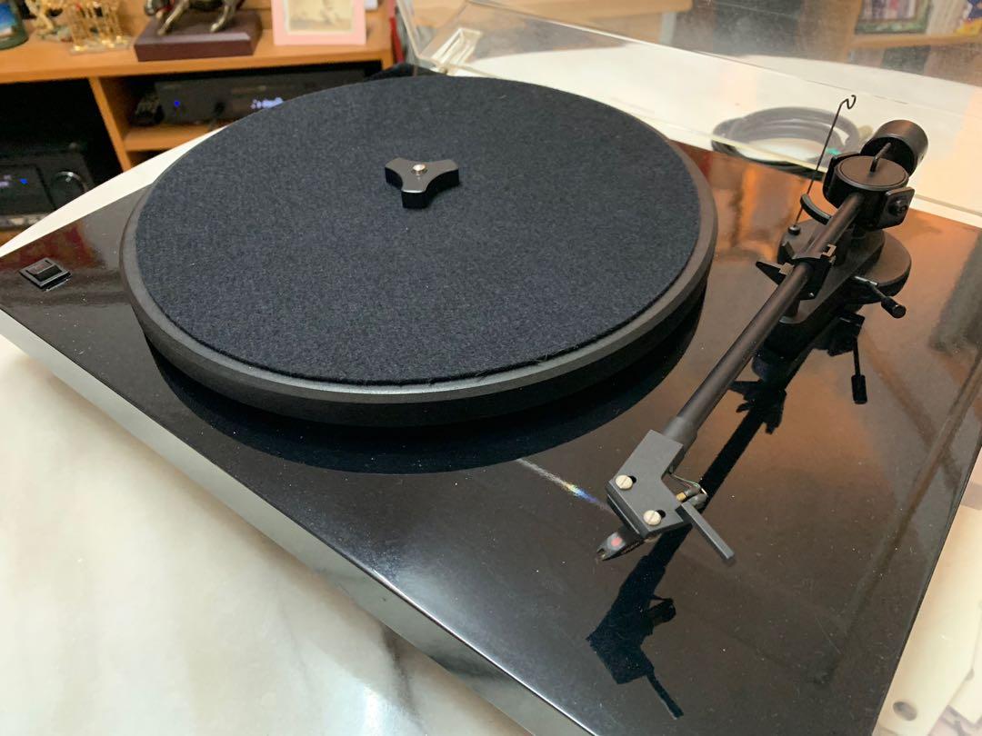 Project Debut II turntable, Audio, Other Audio Equipment on Carousell