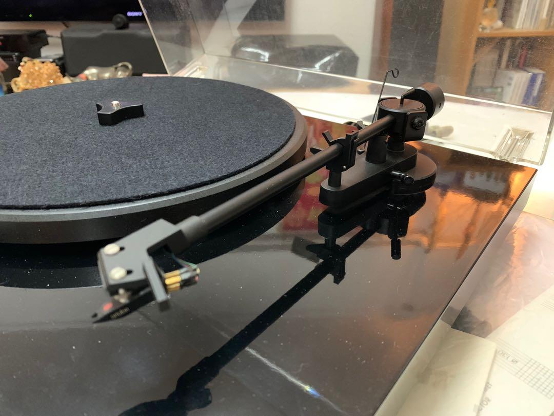 Project Debut II turntable, Audio, Other Audio Equipment on Carousell
