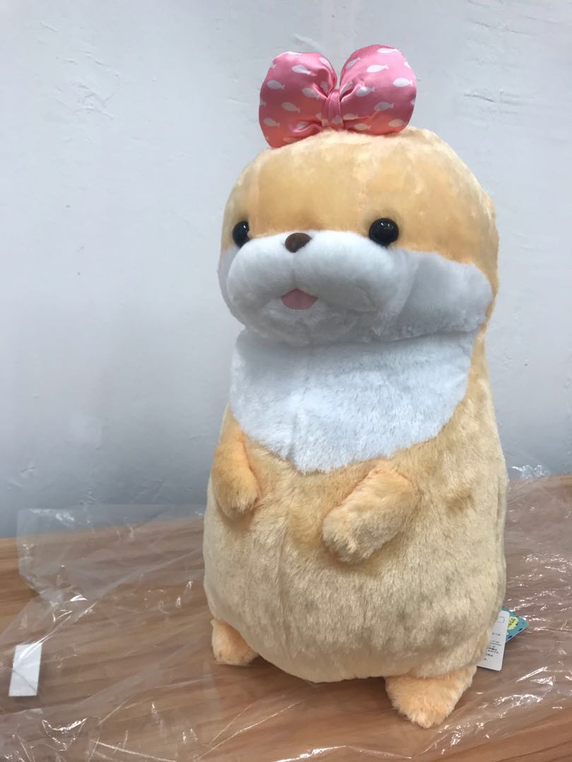 [Toreba] Usoyan the Otter Big, Toys & Games, Stuffed Toys on Carousell