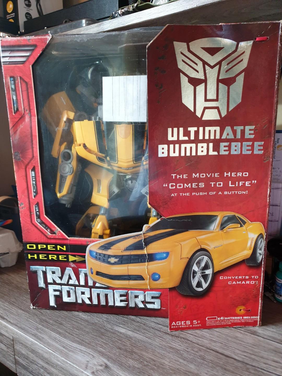 Ultimate Bumblebee (2007)—reactive animatronics., Hobbies & Toys, Toys ...