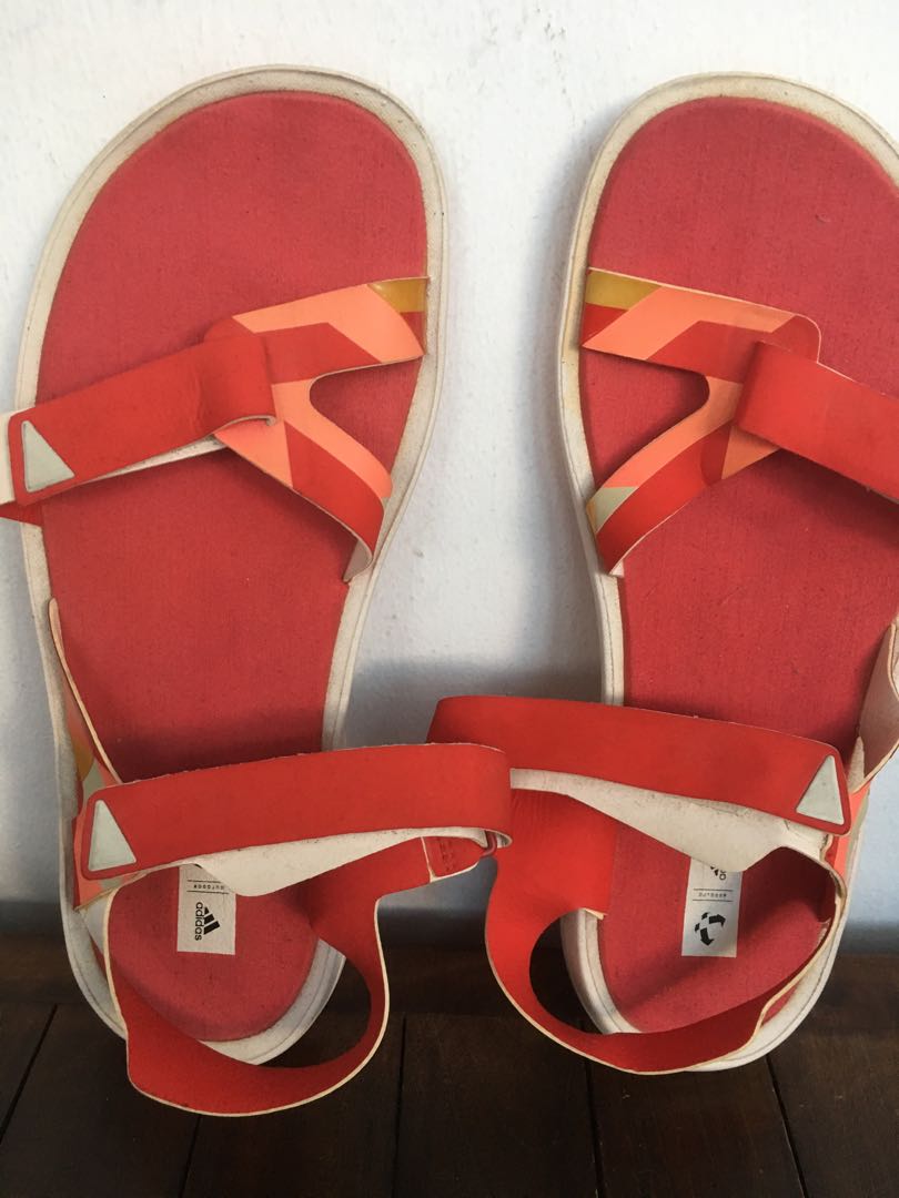 Adidas Sandals, Women's Fashion, Footwear, Flipflops and Slides on ...